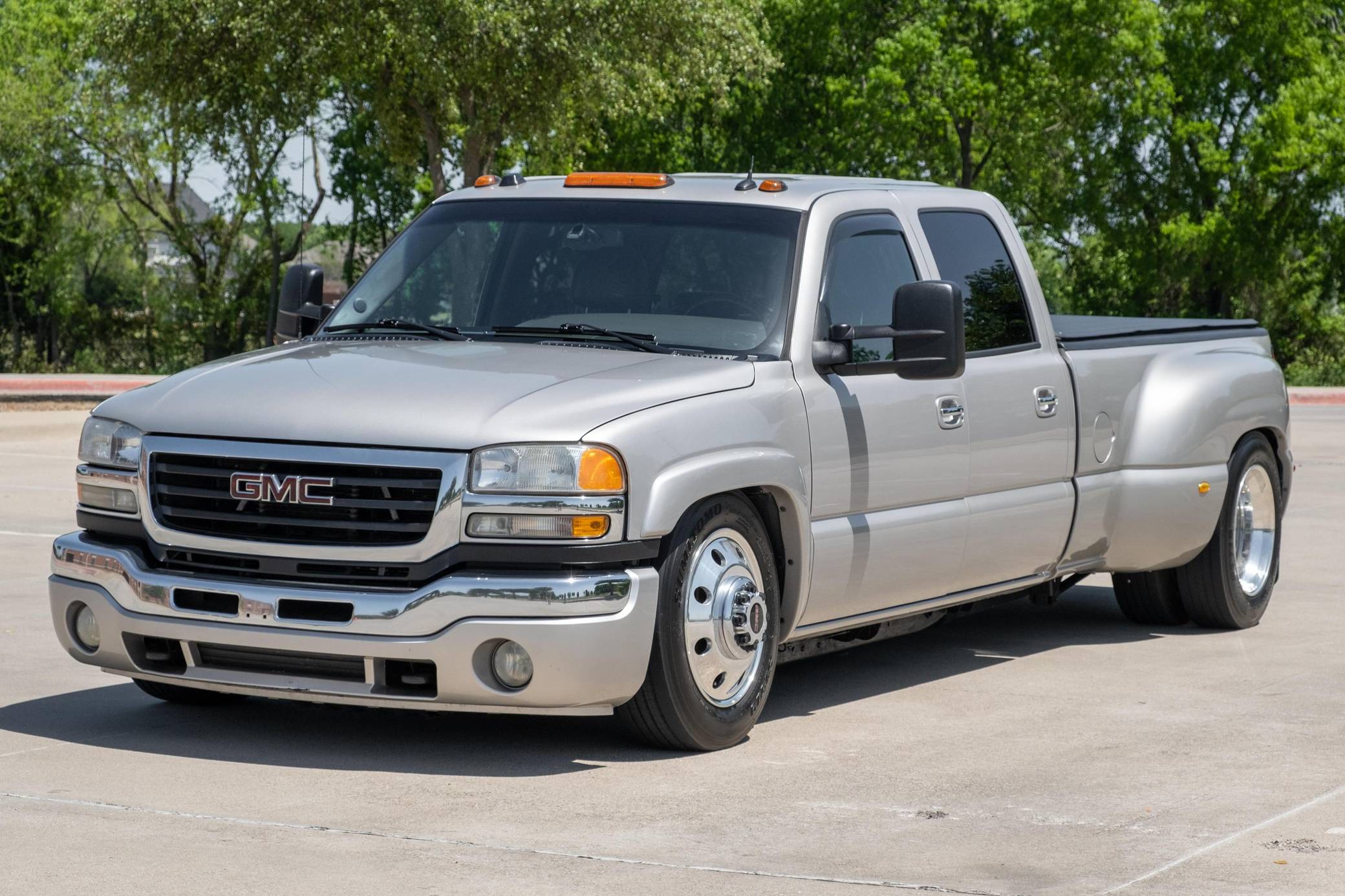 2005 GMC Sierra 3500HD SLT for Sale - Cars & Bids
