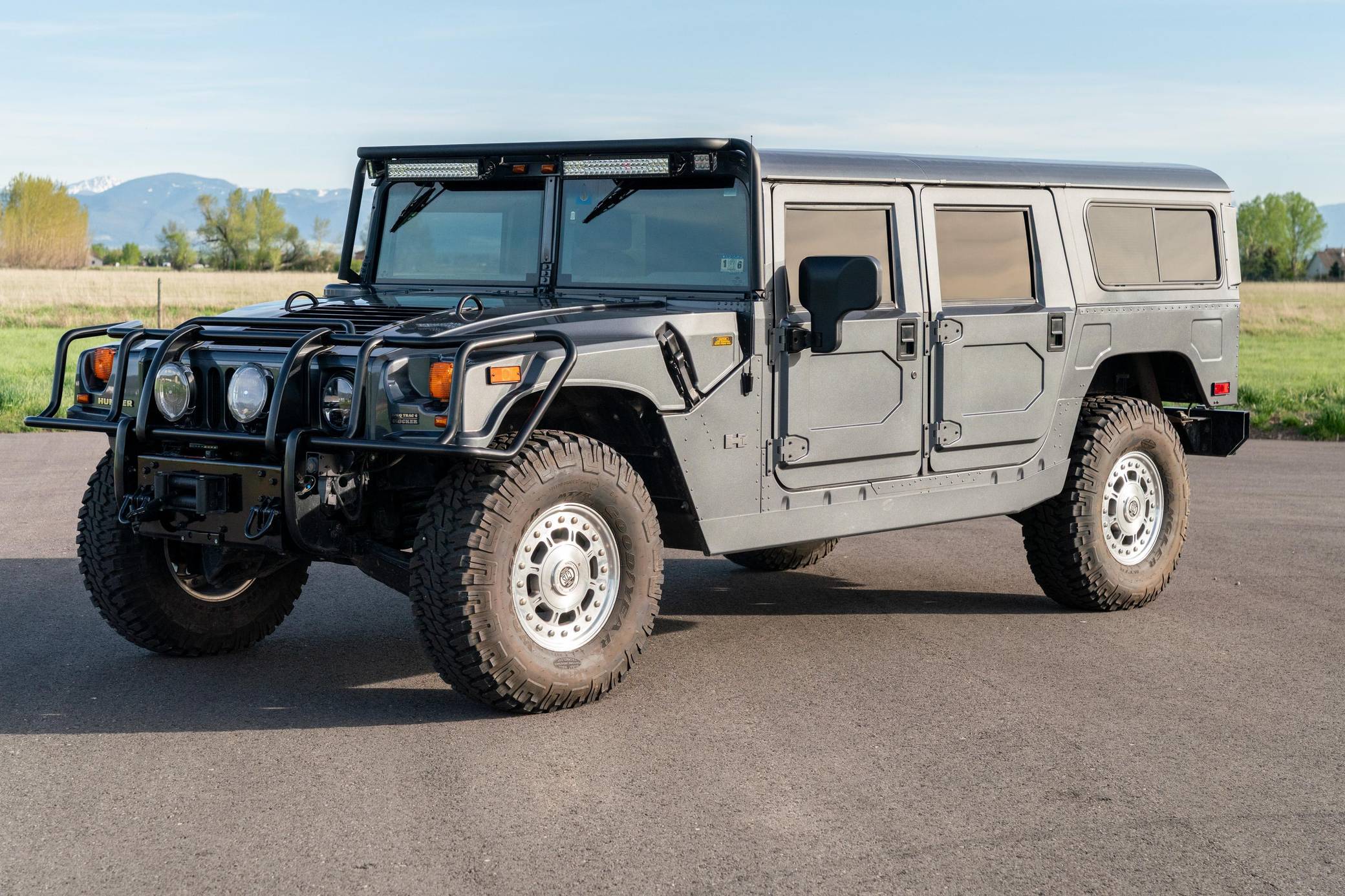 2003 Hummer H1 Wagon VIN: 137FA84323E205453 for Sale - Cars & Bids