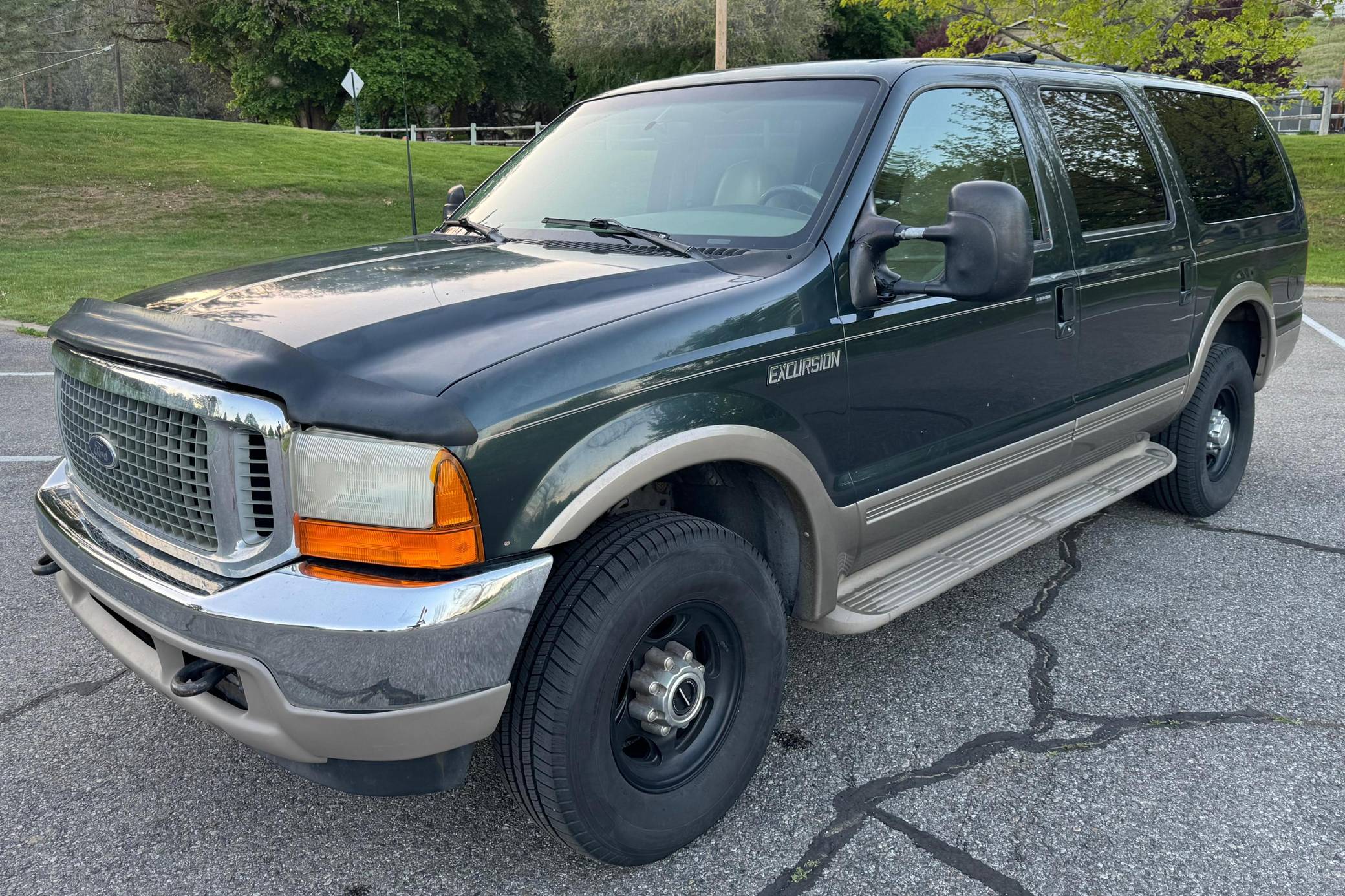 2000 Ford Excursion Limited 4x4 for Sale - Cars & Bids