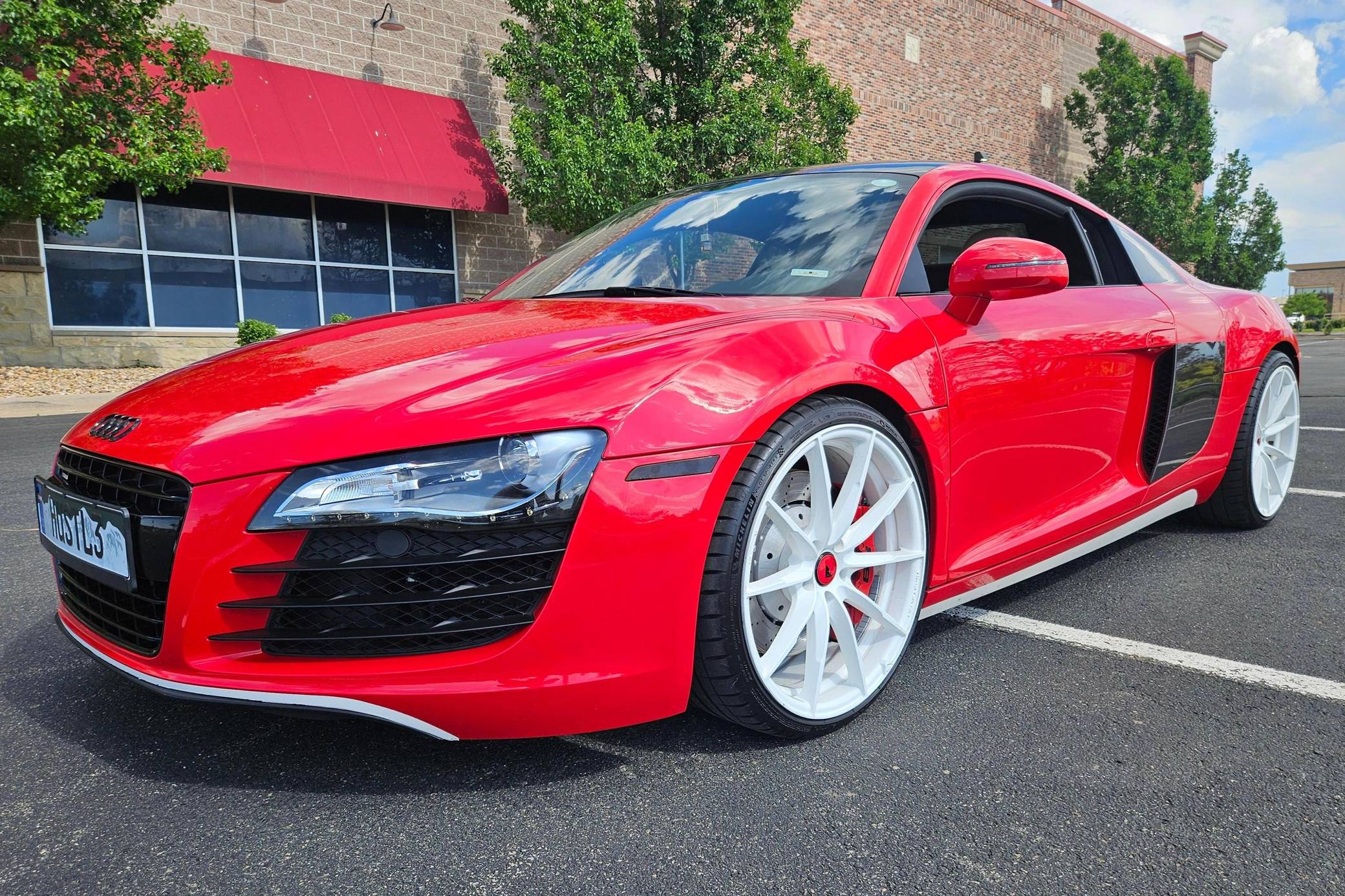 2012 Audi R8 Coupe VIN: WUADUAFG2CN002763 for Sale - Cars & Bids