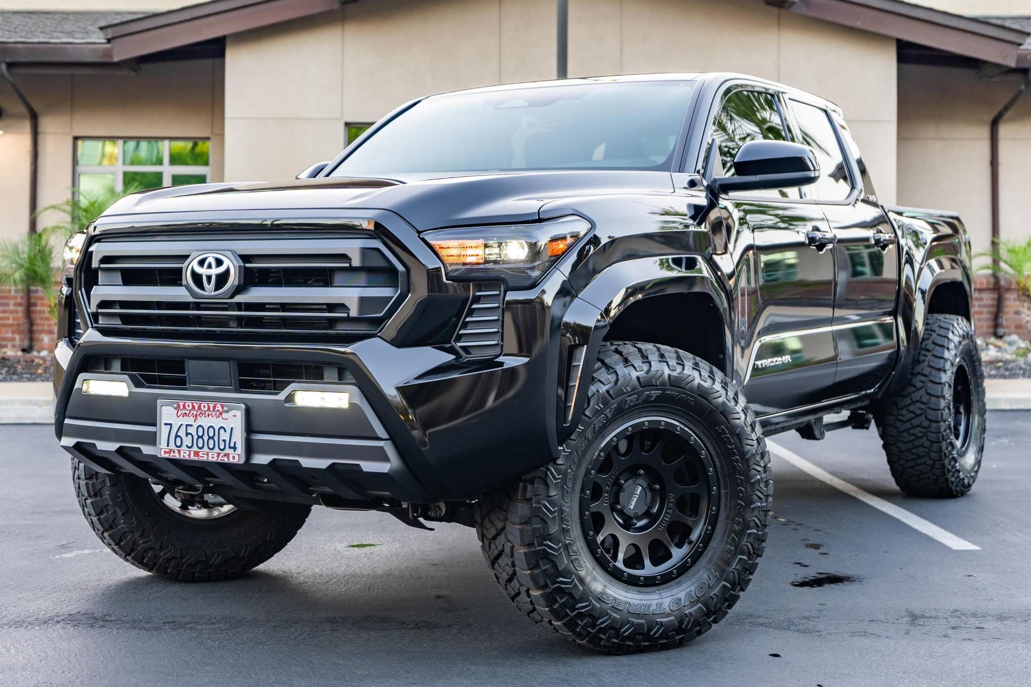 2025 Toyota Tacoma SR5 VIN: 3TMKB5FN8SM042046 for Sale - Cars & Bids