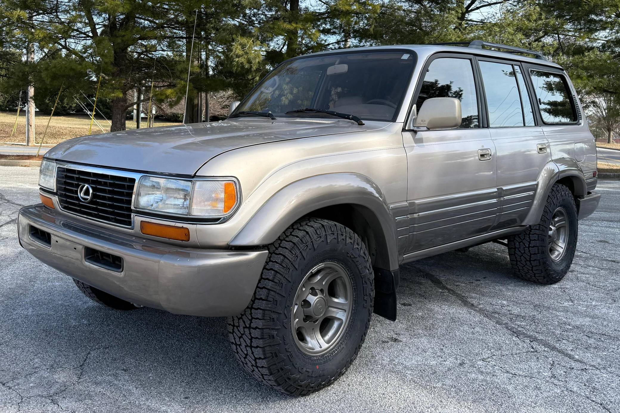 1997 Lexus LX 450 VIN: JT6HJ88J1V0161788 for Sale - Cars & Bids