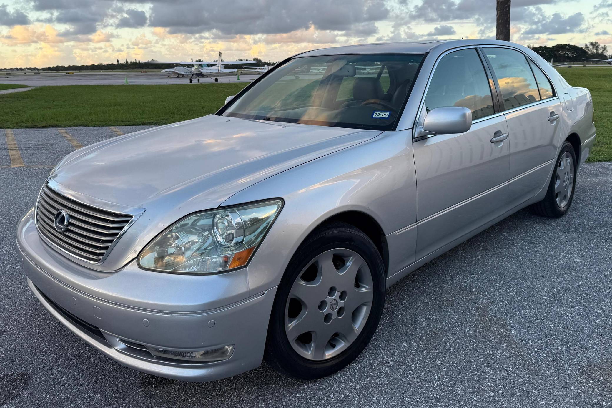 2004 Lexus LS 430 VIN: JTHBN36F840130345 for Sale - Cars & Bids