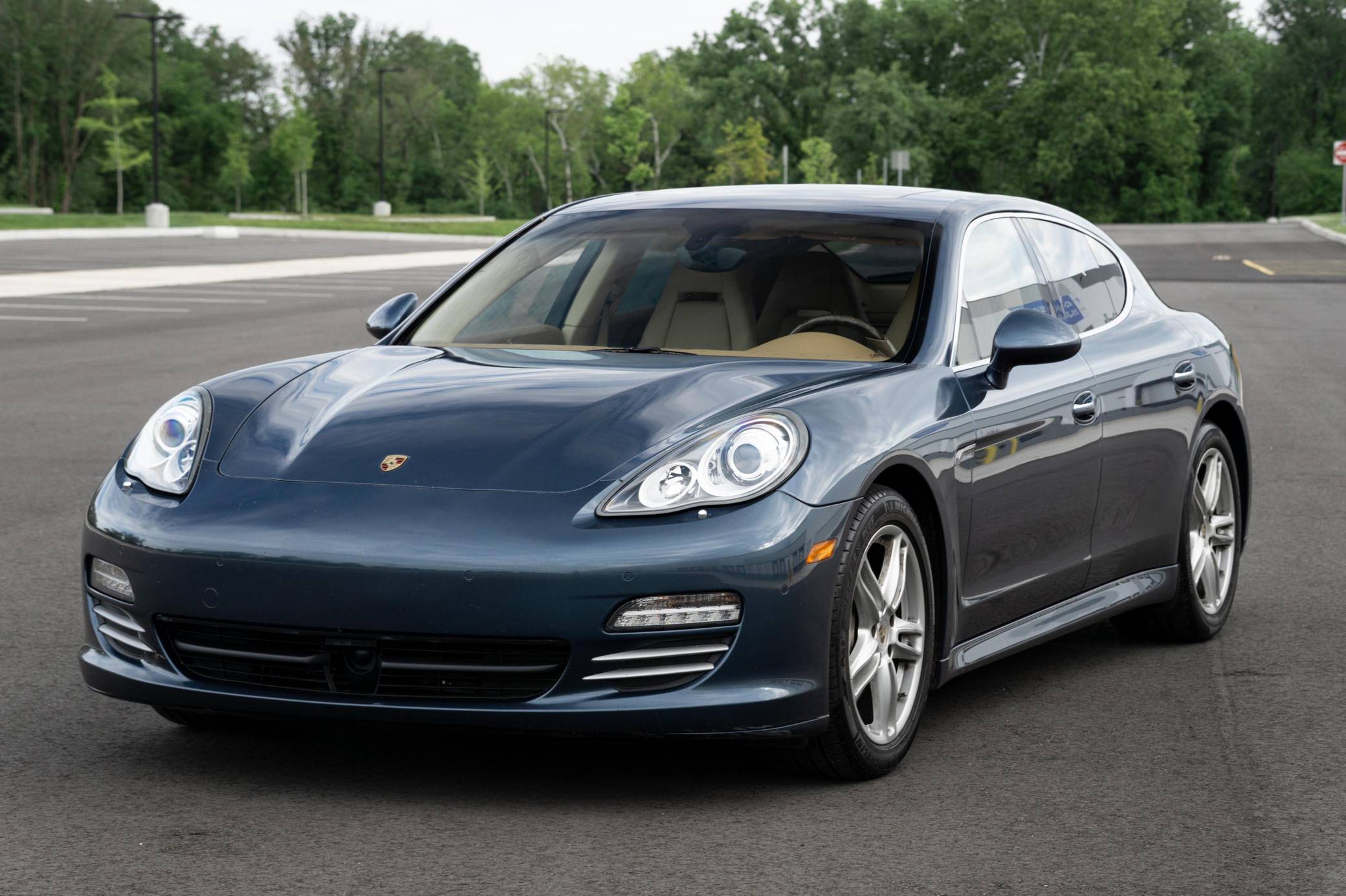 2010 Porsche Panamera 4S VIN: WP0AB2A75AL062726 for Sale - Cars & Bids