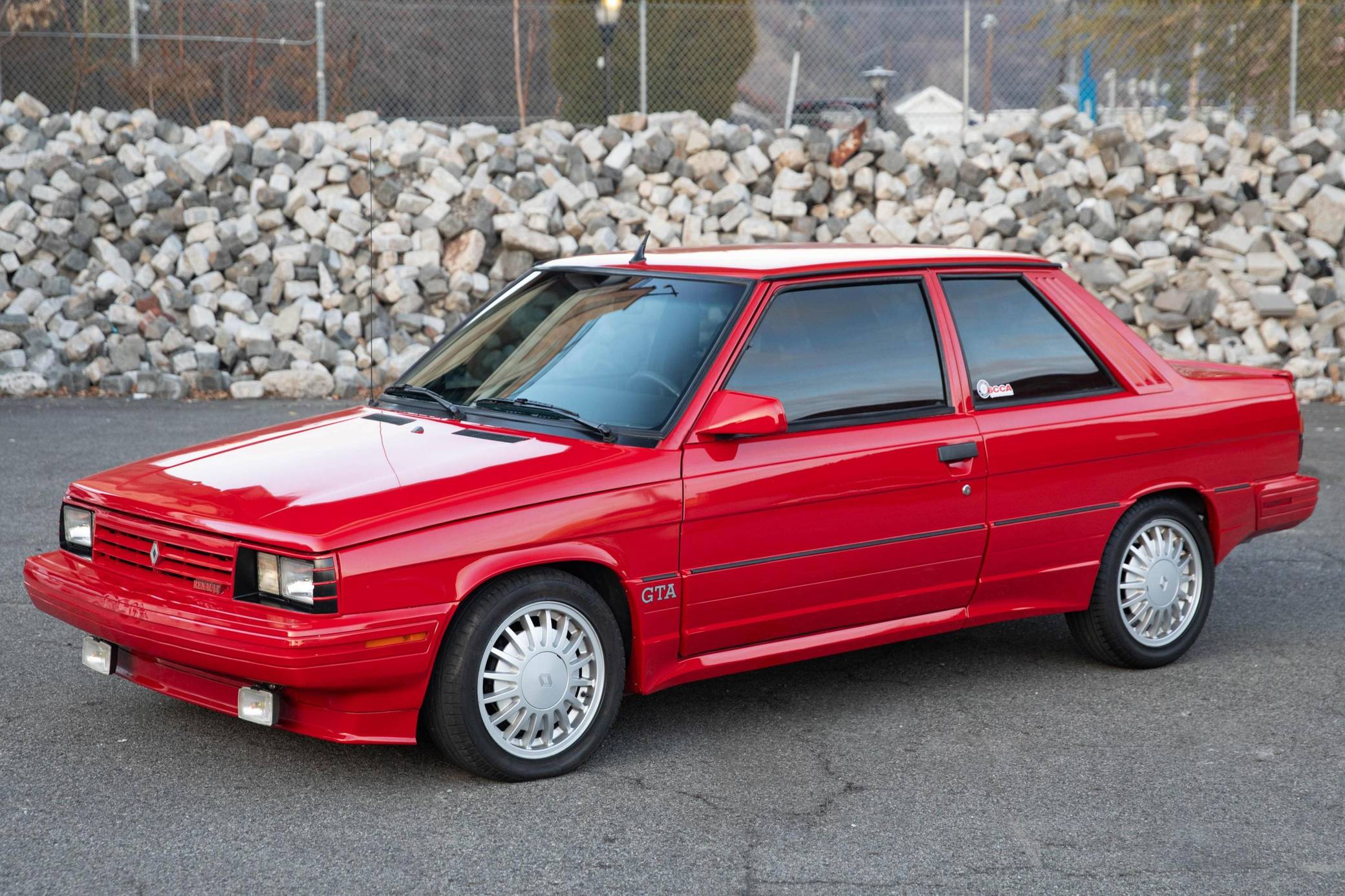 1987 Renault Alliance GTA VIN: 1XMVW9670HK112418 for Sale - Cars & Bids