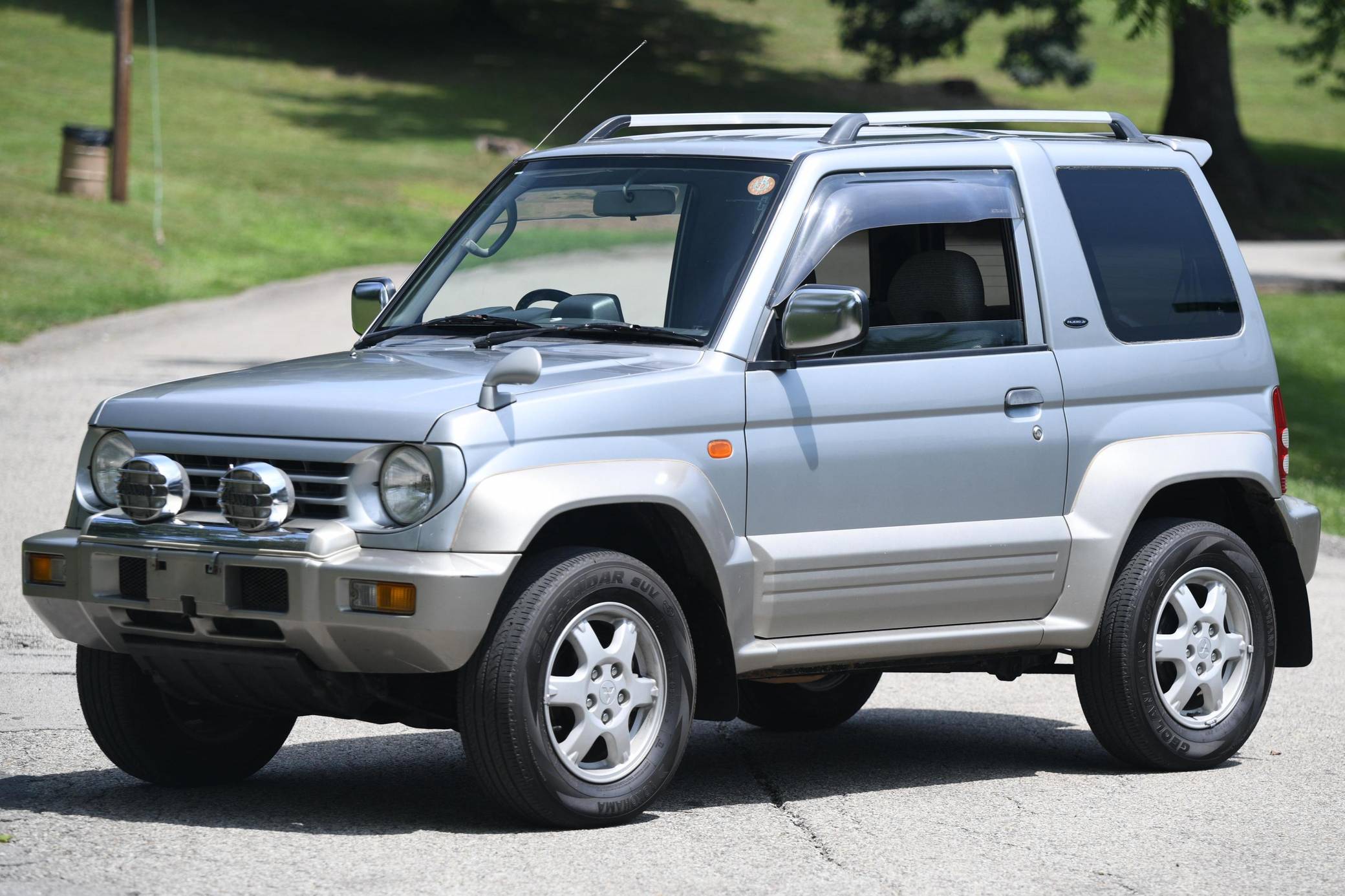 1997 Mitsubishi Pajero Junior ZR-II 4x4 for Sale - Cars & Bids