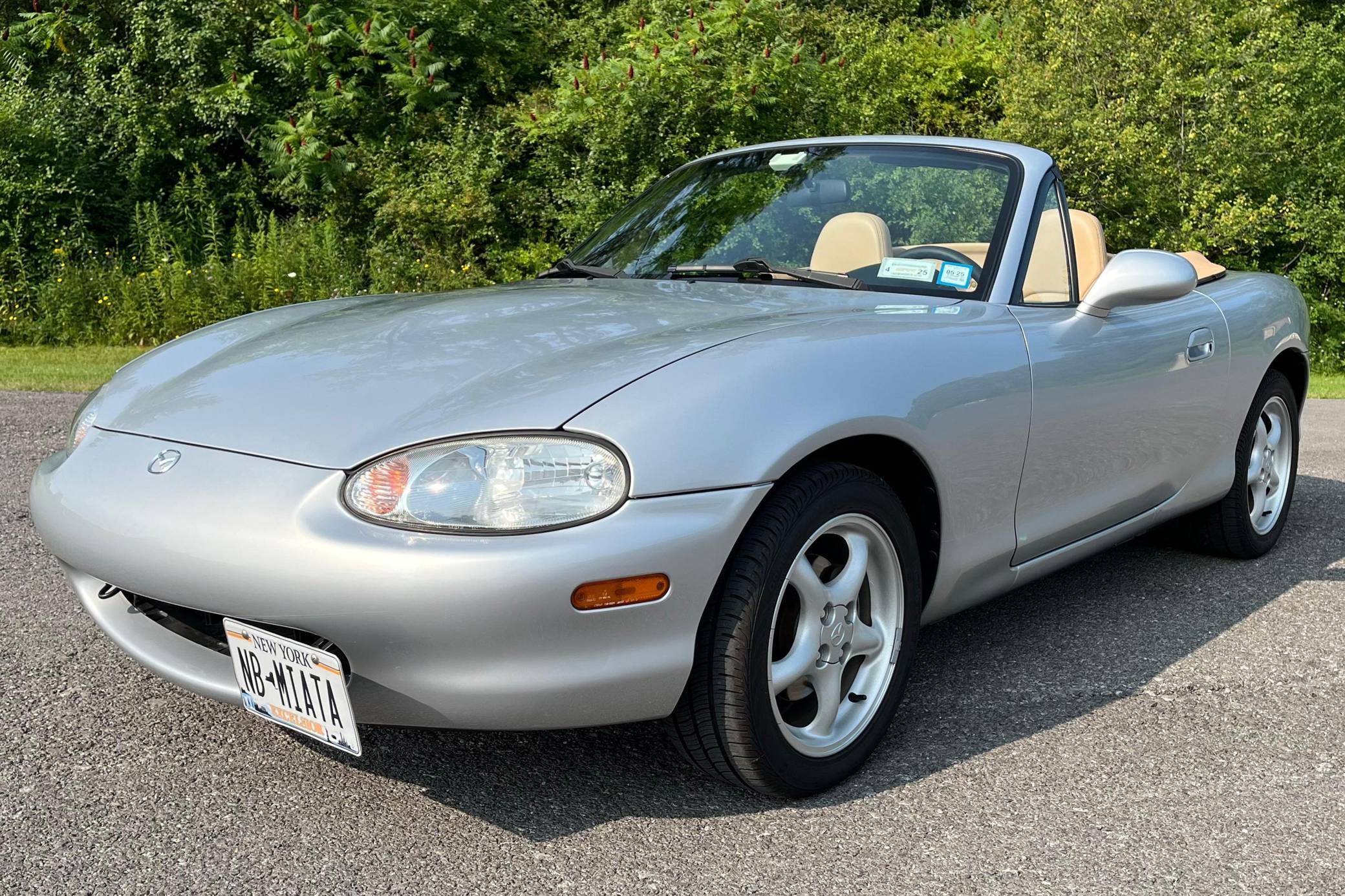 1999 Mazda MX-5 Miata VIN: JM1NB3534X0110239 for Sale - Cars & Bids