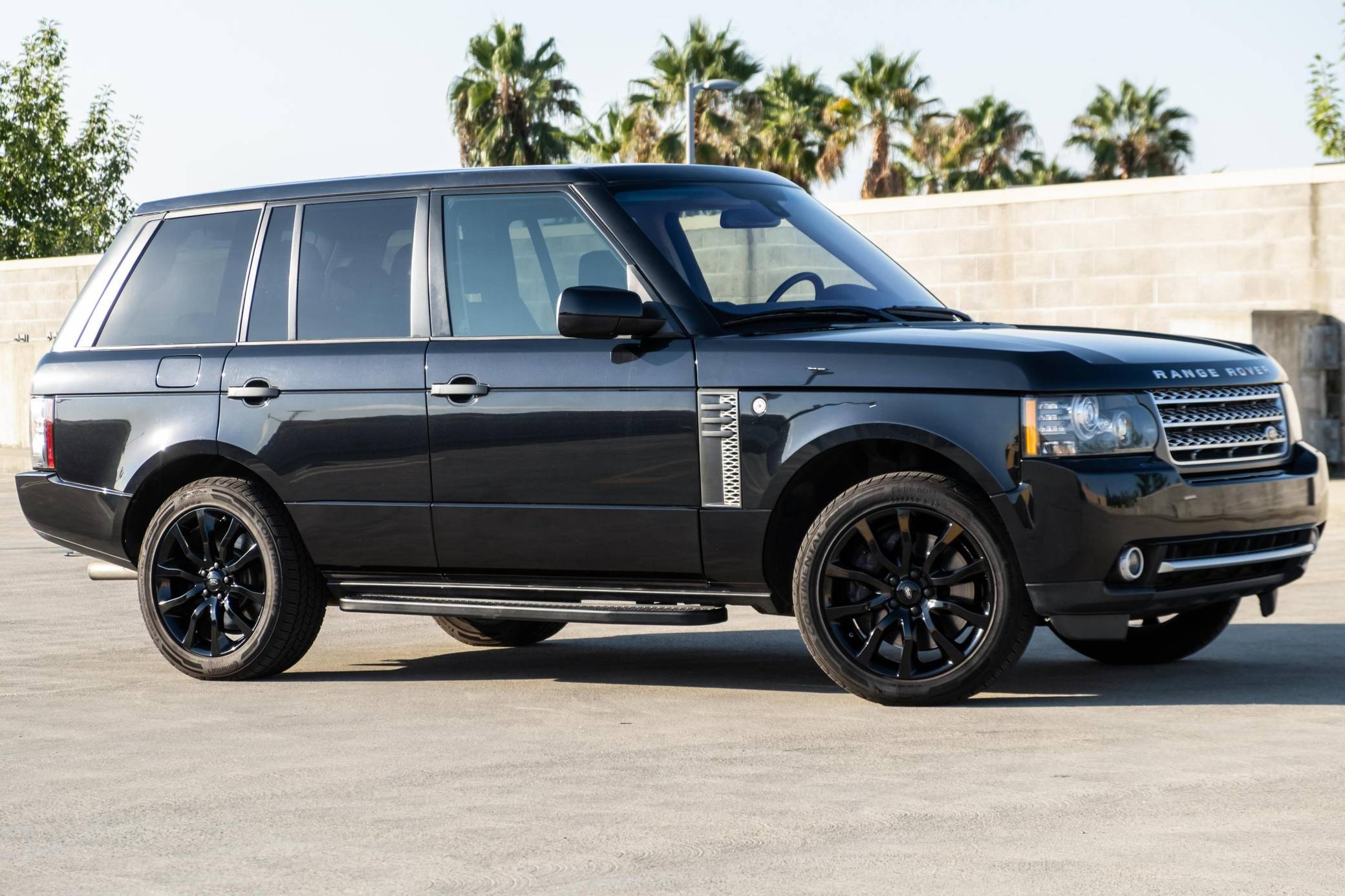 2011 Range Rover Supercharged VIN: SALMF1E44BA358046 for Sale - Cars & Bids