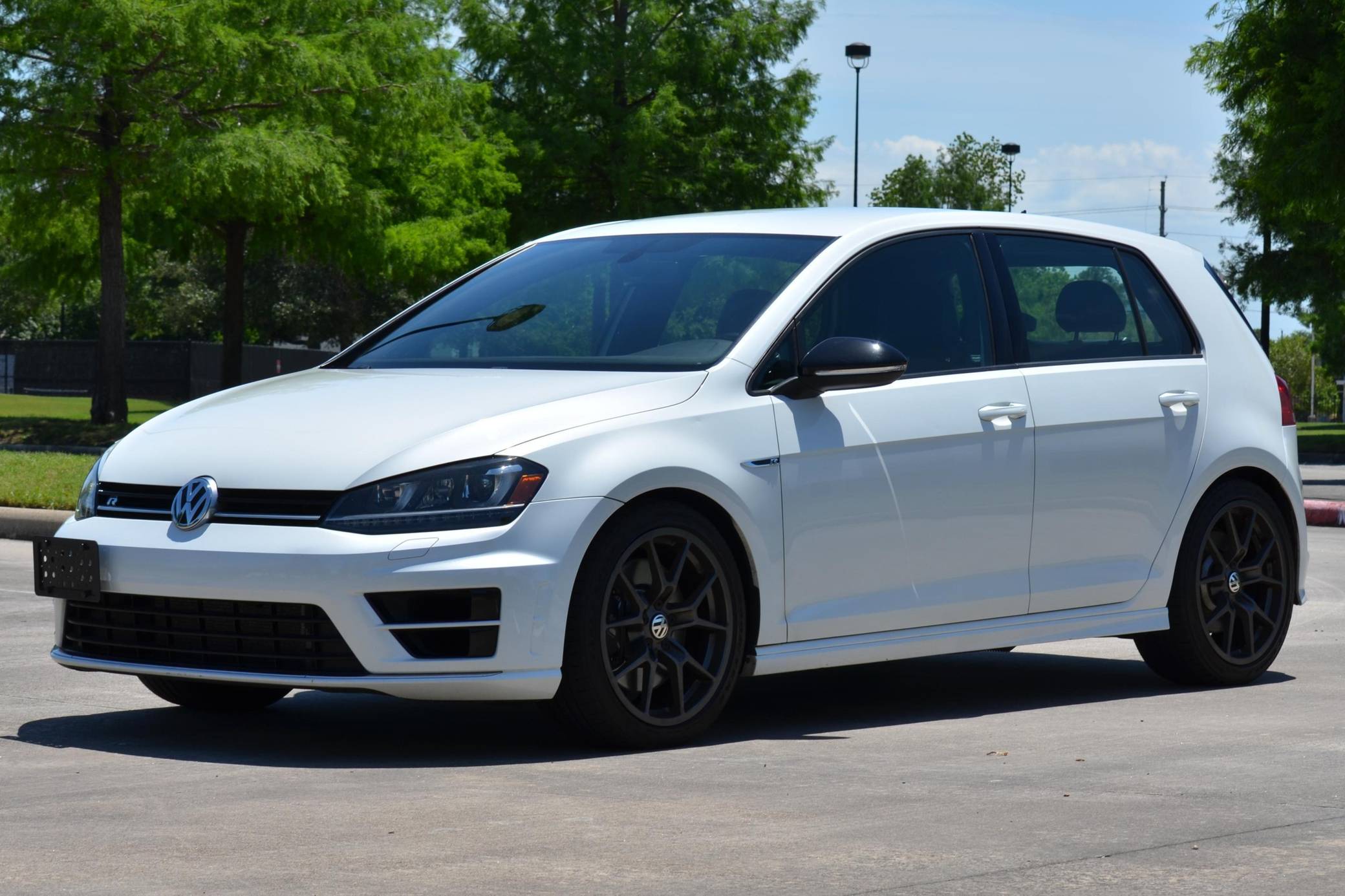 2016 Volkswagen Golf R VIN: WVWUF7AU3GW173352 for Sale - Cars & Bids