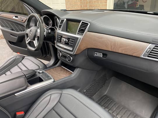 2014 Mercedes Benz ML63 AMG auction - Cars & Bids