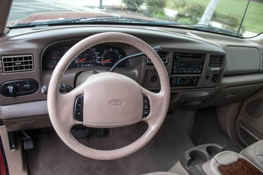 2000 Ford Excursion Limited auction - Cars & Bids