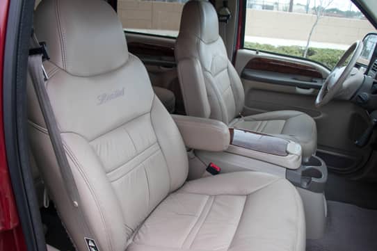 2000 Ford Excursion Limited auction - Cars & Bids