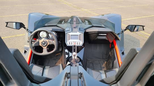 2016 Polaris Slingshot SL auction - Cars & Bids