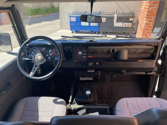 1990 Land Rover Defender 90 auction - Cars & Bids