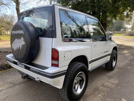 1995 Geo Tracker LSi 4x4 auction - Cars & Bids