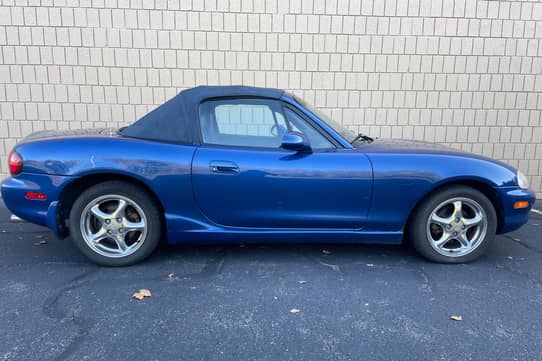 1999 Mazda MX-5 Miata for Sale - Cars & Bids