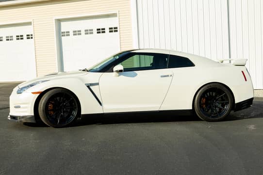 2013 Nissan GT-R Premium VIN: JN1AR5EF5DM261081 for Sale - Cars & Bids