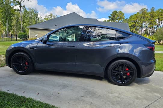 2022 Tesla Model Y Long Range VIN: 7SAYGDEE6NF313687 for Sale - Cars & Bids