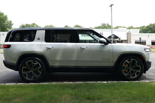 2023 Rivian R1S Launch Edition for Sale - Cars & Bids