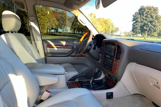 2001 Lexus LX 470 for Sale - Cars & Bids