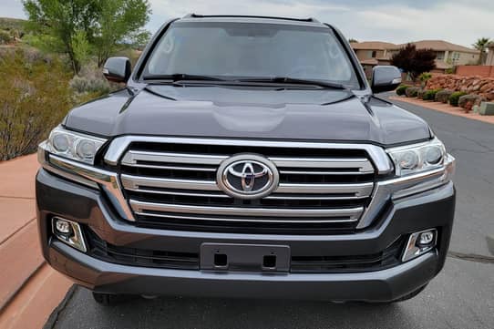 2016 Toyota Land Cruiser for Sale - Cars & Bids