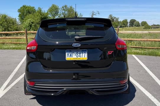 2018 Ford Focus ST VIN: 1FADP3L91JL255089 for Sale - Cars & Bids