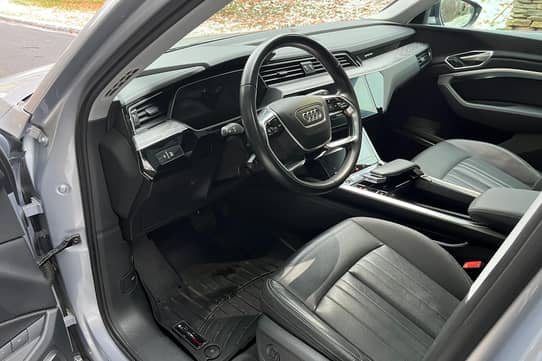 2021 Audi e-tron Premium Plus VIN: WA1LAAGE3MB005506 for Sale - Cars & Bids