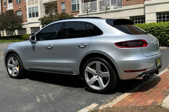 2017 Porsche Macan Turbo for Sale - Cars & Bids