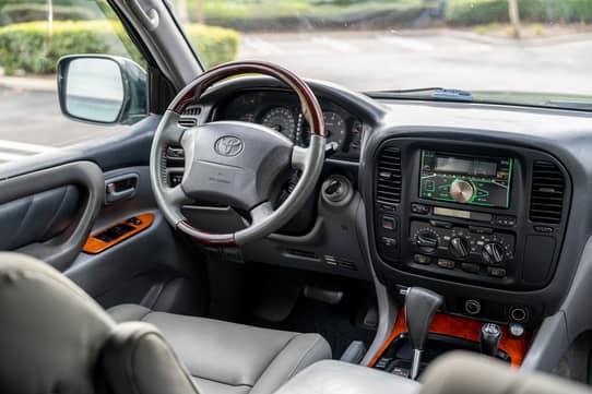 1998 Toyota Land Cruiser for Sale - Cars & Bids