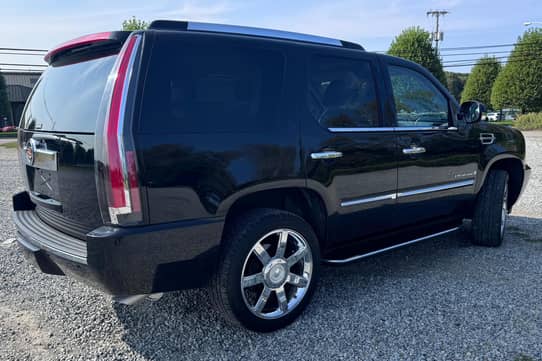 2007 Cadillac Escalade VIN: 1GYFK63857R126007 for Sale - Cars & Bids
