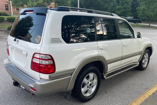 2005 Toyota Land Cruiser for Sale - Cars & Bids