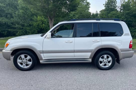 2005 Toyota Land Cruiser for Sale - Cars & Bids