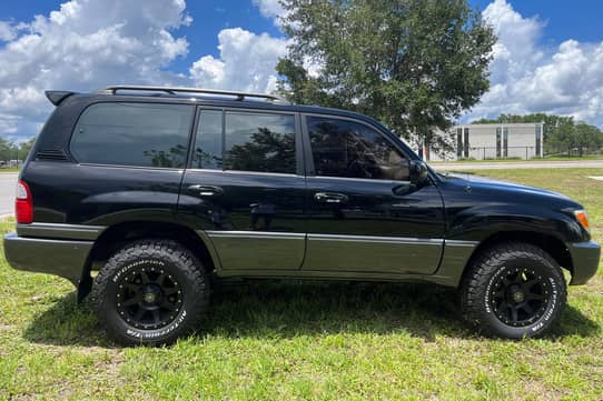 2002 Lexus LX 470 for Sale - Cars & Bids