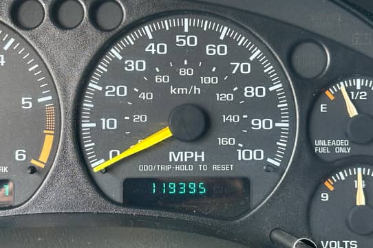 1998 Chevrolet Blazer LS 4x4 VIN: 1GNDT13W4W2101948 for Sale - Cars & Bids