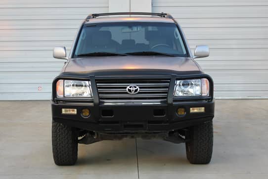 2005 Toyota Land Cruiser auction - Cars & Bids