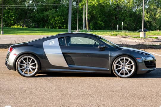 2011 Audi R8 V10 Coupe VIN: WUADNAFG8BN000544 for Sale - Cars & Bids