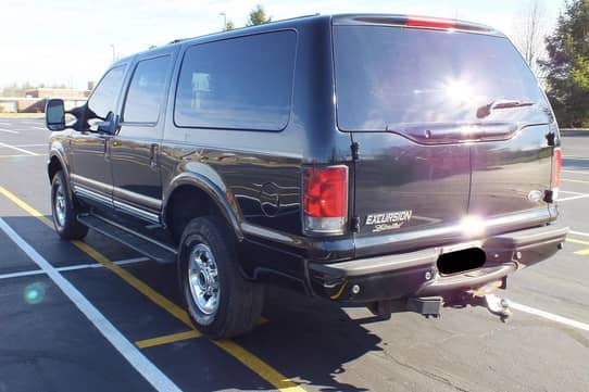 2003 Ford Excursion Limited 4x4 auction - Cars & Bids