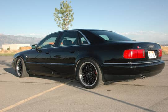 2002 Audi S8 auction - Cars & Bids
