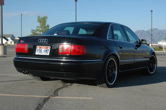 2002 Audi S8 auction - Cars & Bids