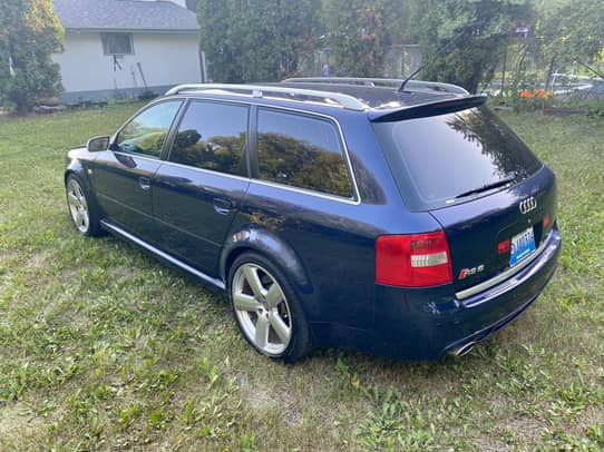 2004 Audi RS6 Avant auction - Cars & Bids