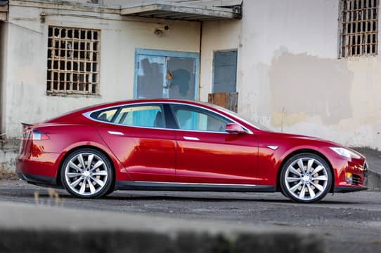 2013 Tesla Model S P90+ VIN: 5YJSA1DP7DFP13035 for Sale - Cars & Bids