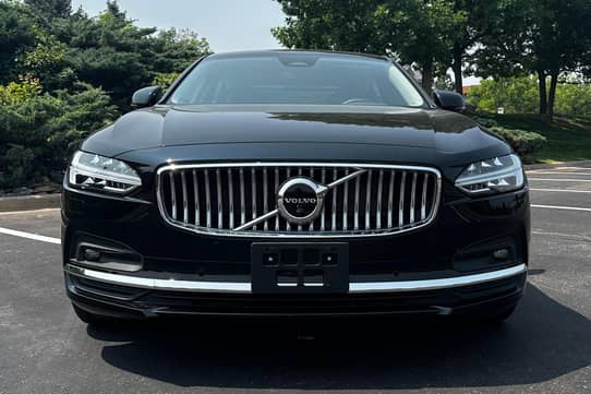 2023 Volvo S90 B6 AWD Plus VIN: LVY062MNXPP335874 for Sale - Cars & Bids