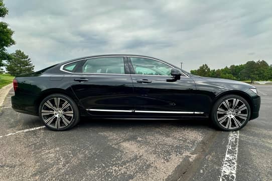 2023 Volvo S90 B6 AWD Plus VIN: LVY062MNXPP335874 for Sale - Cars & Bids