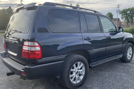 2005 Toyota Land Cruiser for Sale - Cars & Bids
