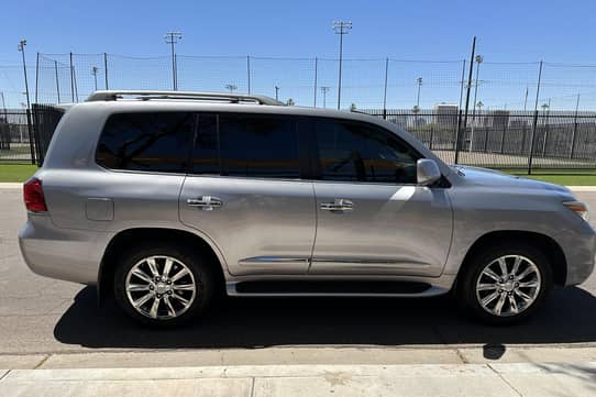 2009 Lexus LX 570 for Sale - Cars & Bids