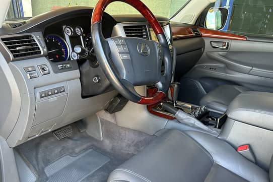 2009 Lexus LX 570 for Sale - Cars & Bids