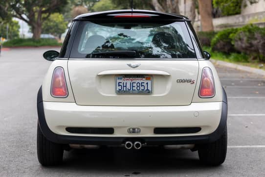 2004 Mini Cooper S VIN: WMWRE33414TD85596 for Sale - Cars & Bids