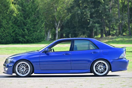 2002 Lexus IS 300 VIN: JTHBD192X20039283 for Sale - Cars & Bids