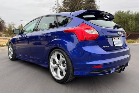 2014 Ford Focus ST VIN: 1FADP3L93EL139172 for Sale - Cars & Bids