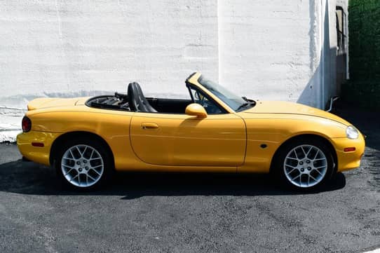 2002 Mazda MX-5 Miata Special Edition VIN: JM1NB353X20225582 for Sale ...